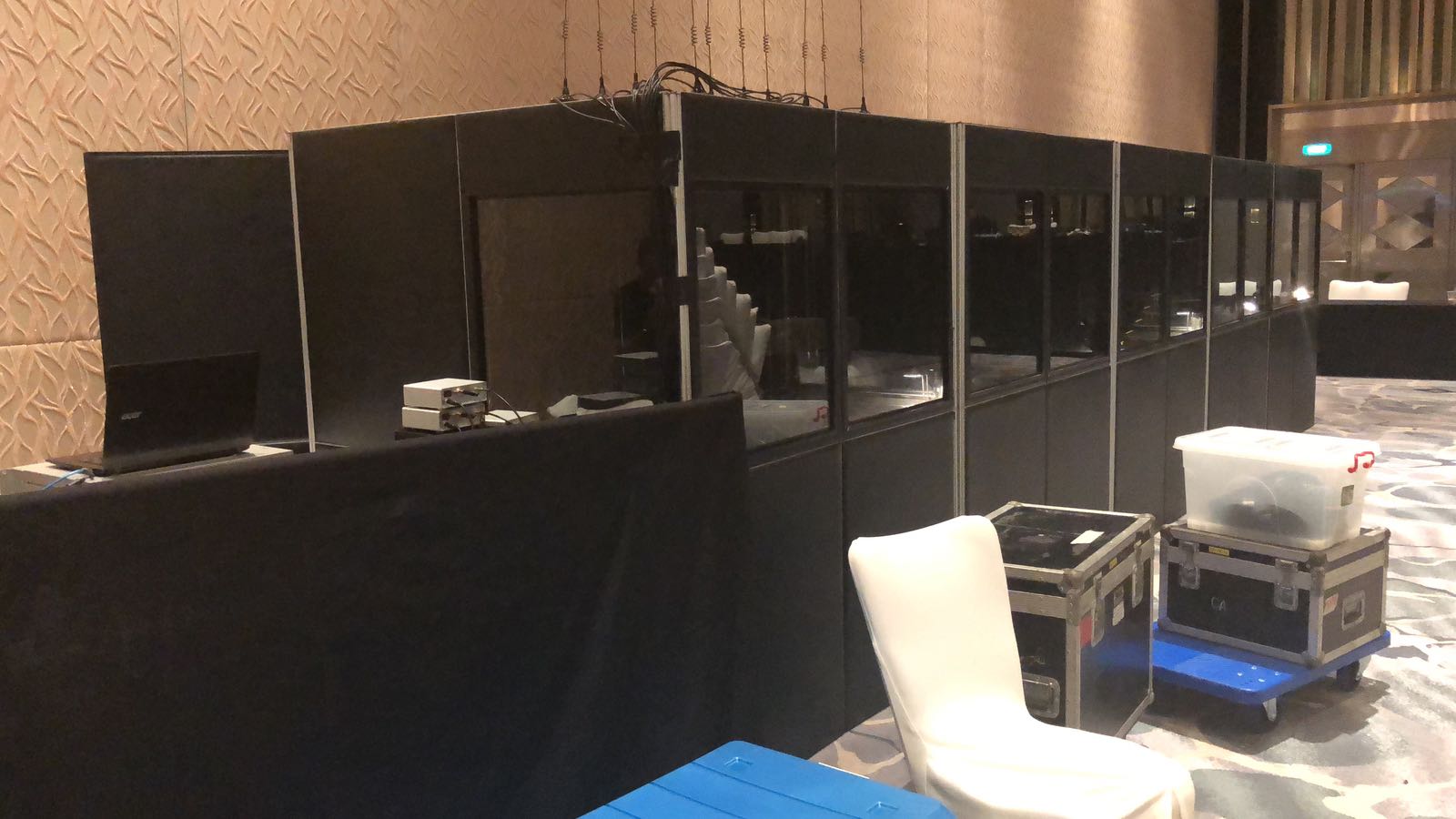 Interpretation Booths - Globibo Conference Interpretation