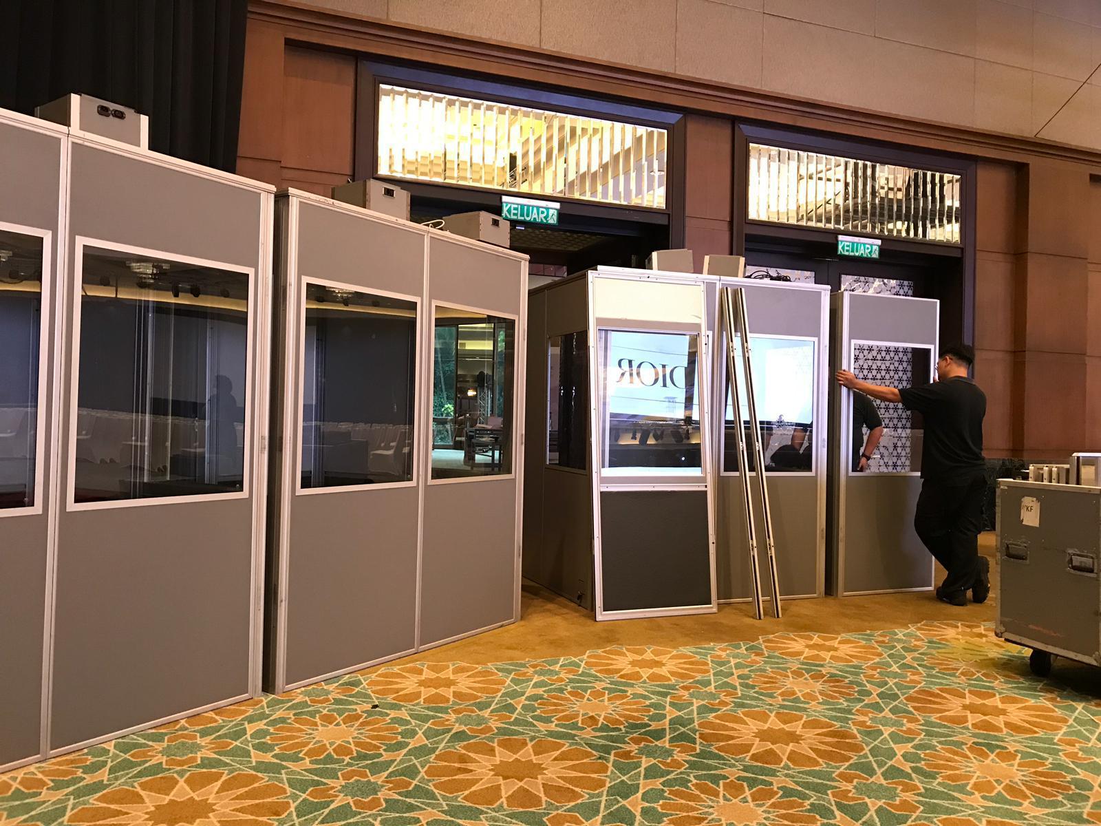 Interpretation Booths - Globibo Conference Interpretation