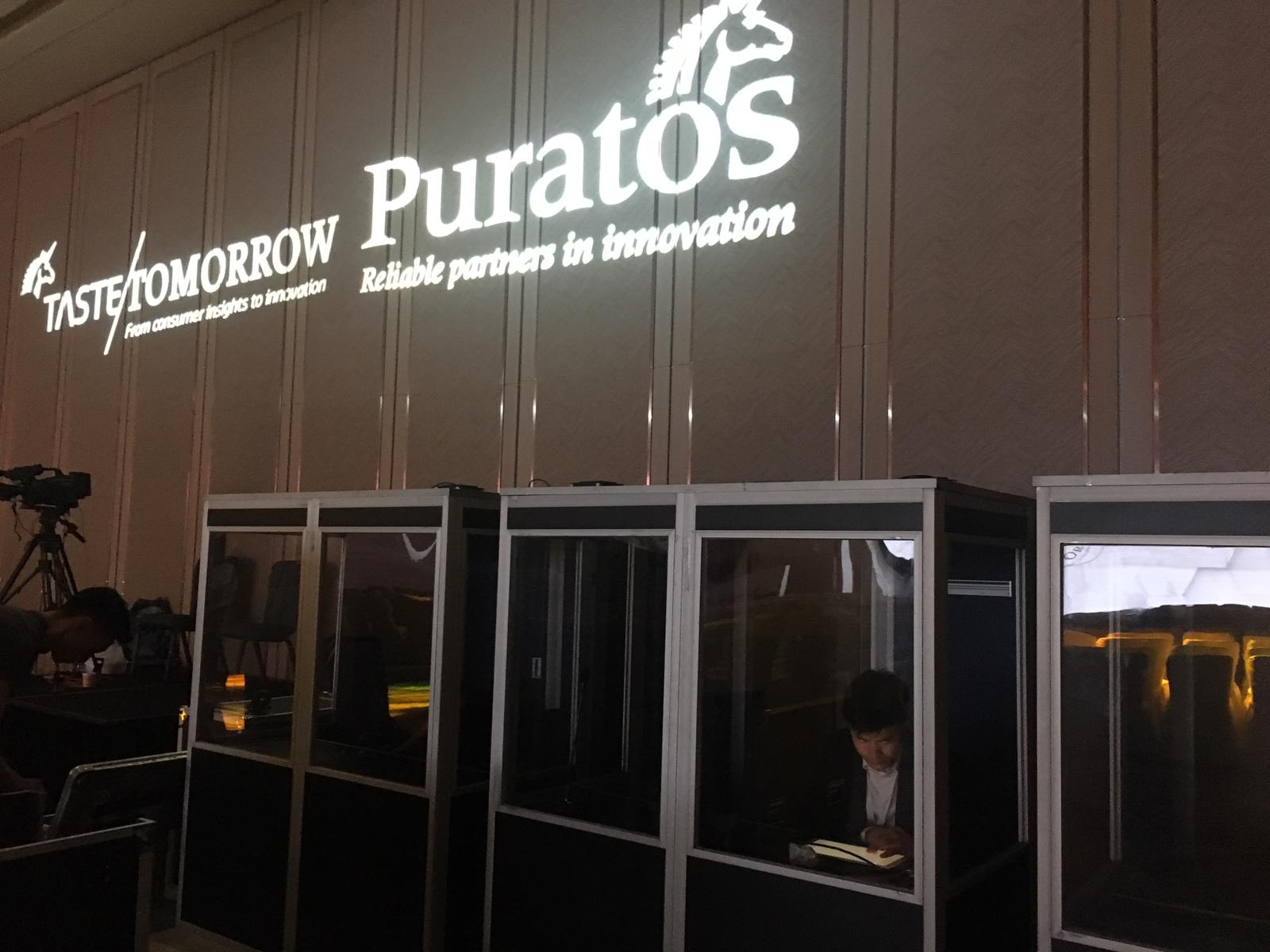 Interpretation Booths - Globibo Conference Interpretation